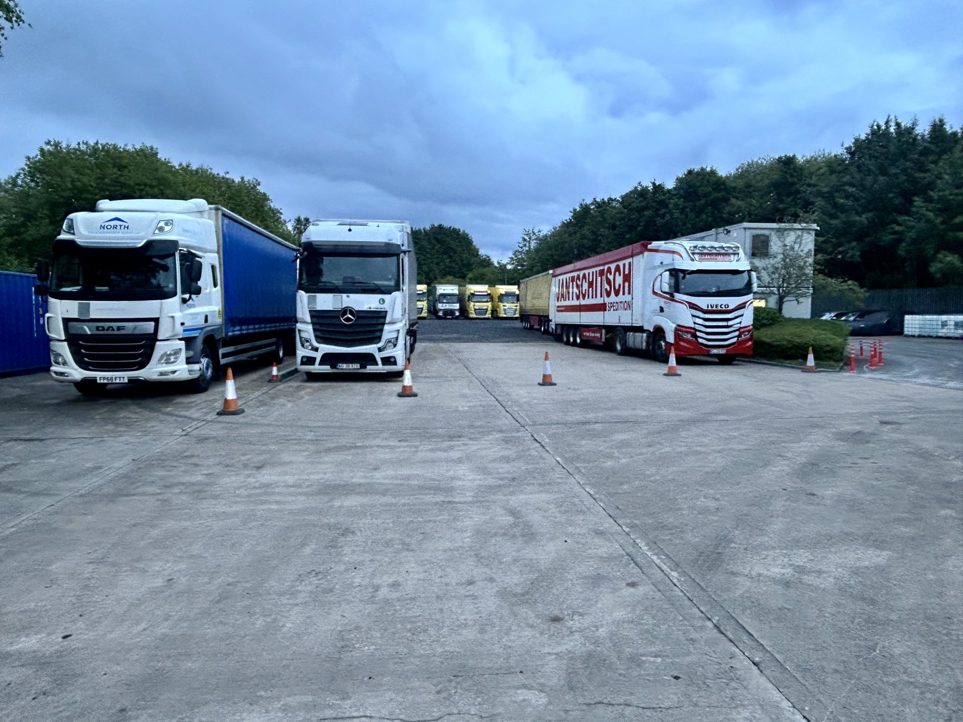 Leeds Bradford Truck Stop – HGV Parking
